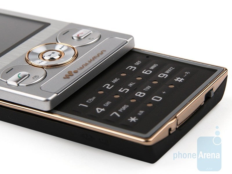 Sony Ericsson W705 Review - PhoneArena
