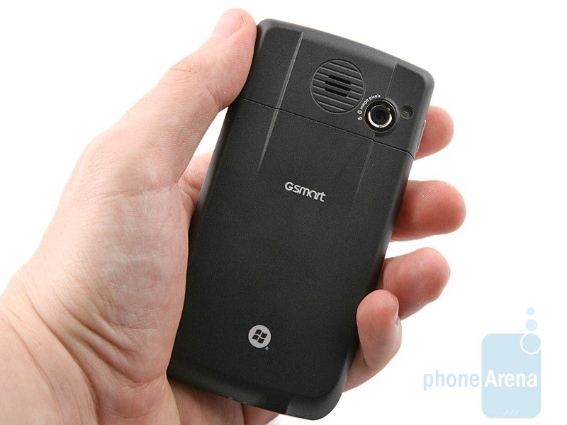 GIGA-BYTE GSmart MS820 Review - PhoneArena