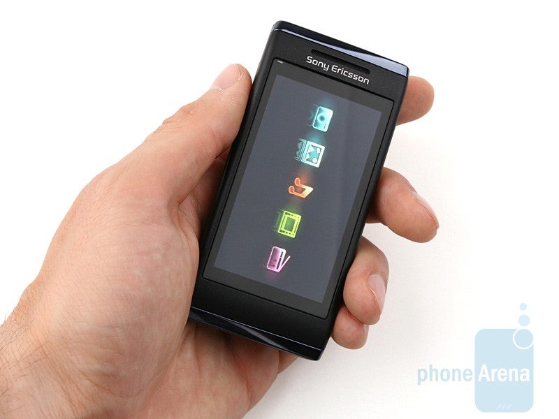 Sony Ericsson Aino Preview - PhoneArena