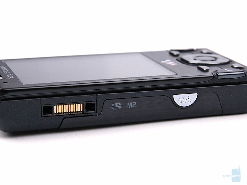 Sony Ericsson W995 Review - PhoneArena