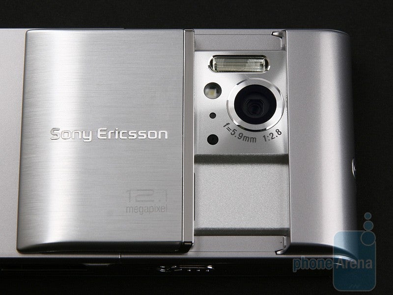 Sony Ericsson Satio Review - PhoneArena