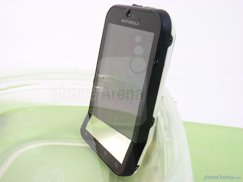 Motorola DEFY Review - PhoneArena