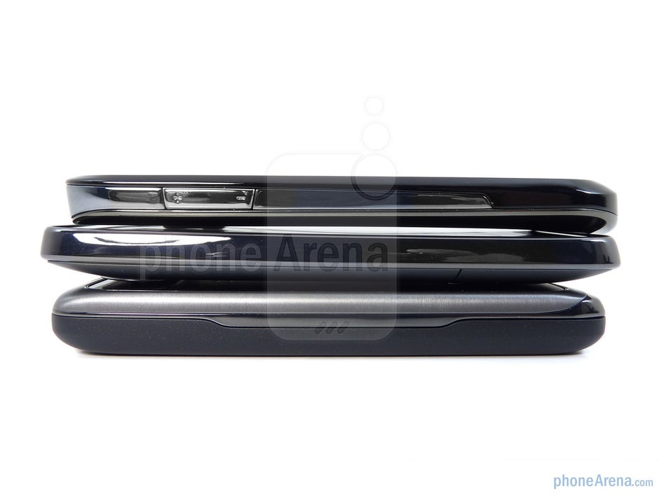 HTC HD7 vs HTC Surround vs Samsung Focus - PhoneArena