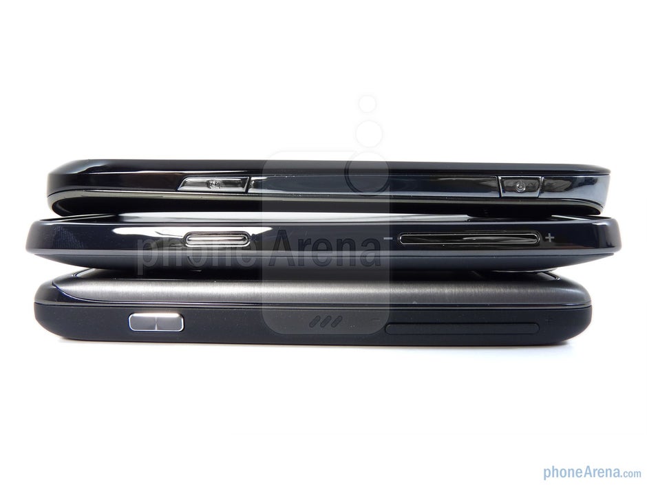 HTC HD7 vs HTC Surround vs Samsung Focus - PhoneArena