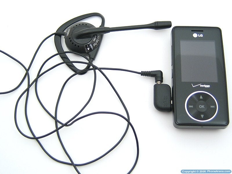 LG VX8500 Chocolate Review - PhoneArena