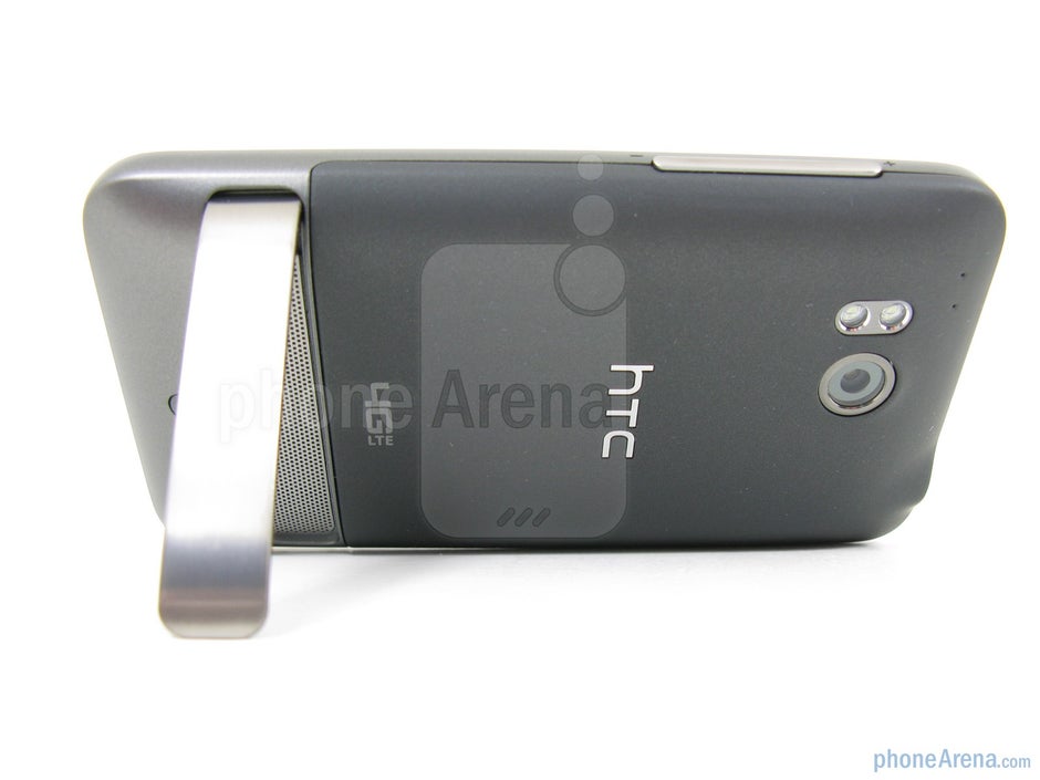 HTC ThunderBolt Review - PhoneArena