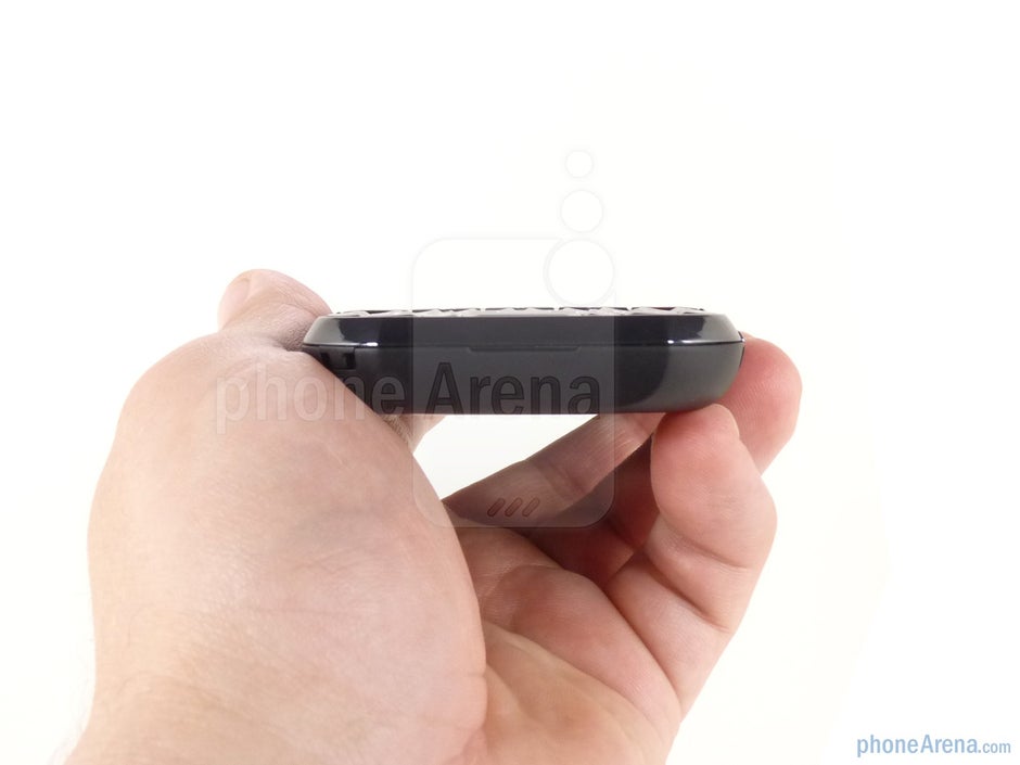 Motorola TITANIUM Review - PhoneArena